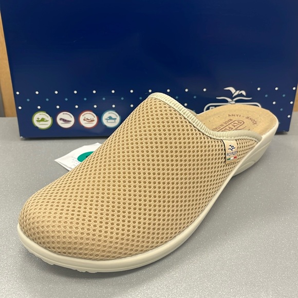 Fly Flot | Shoes | Fly Flot Mesh Clogs Genuine Leather Beige Slip On ...